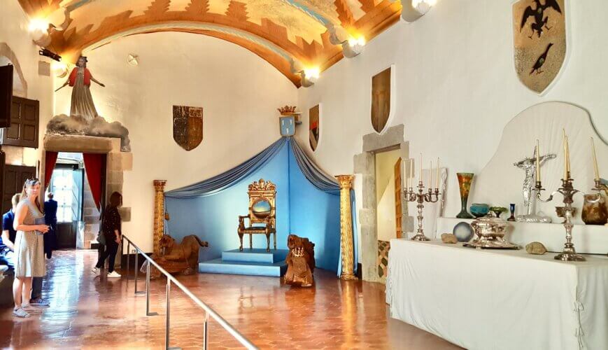 Pubol Castle or Castle Galá – Salvador Dali - go2lloret